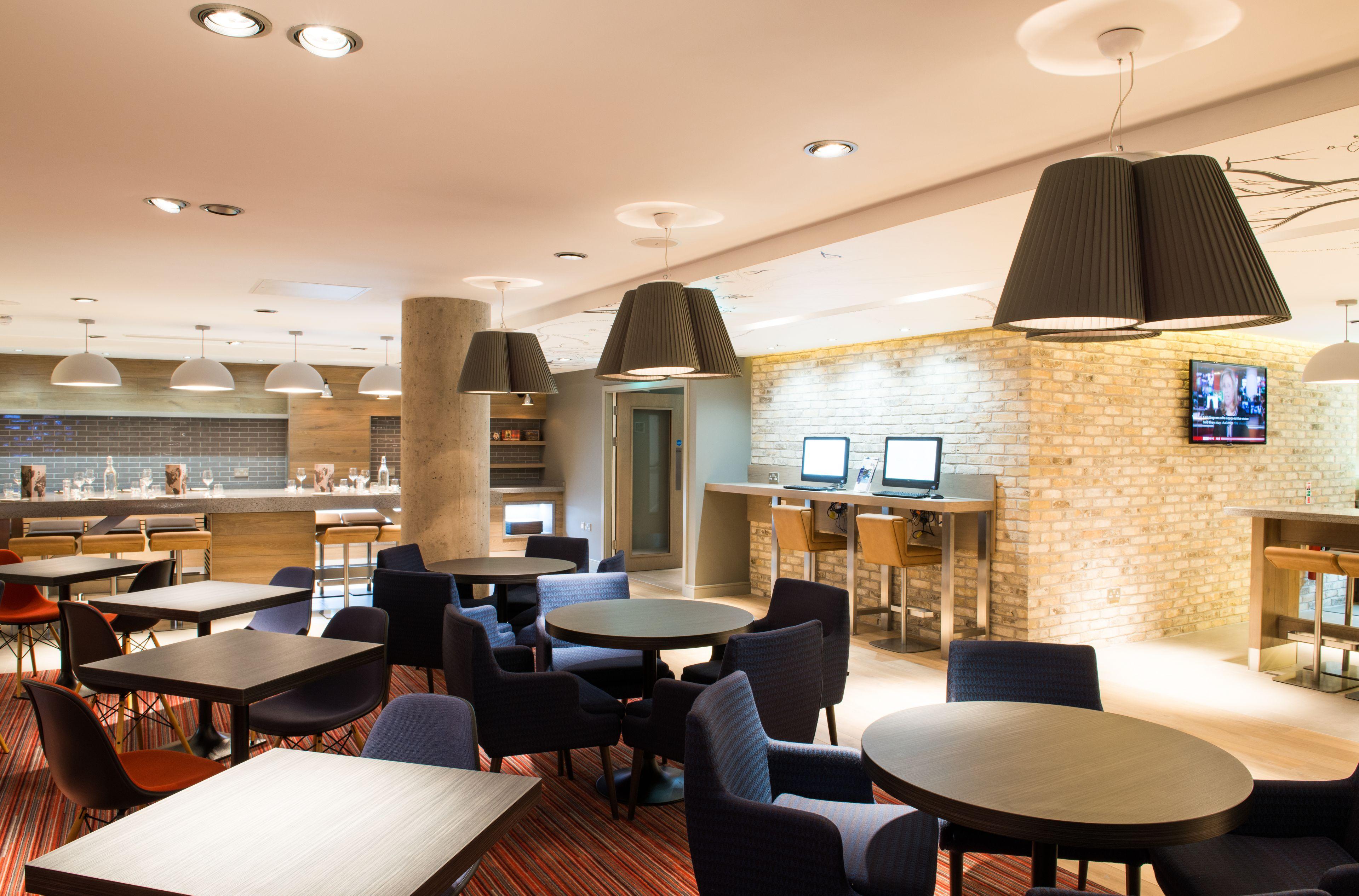 HOTEL IBIS EDINBURGH CENTRE SOUTH BRIDGE - ROYAL MILE, EDINBURGH